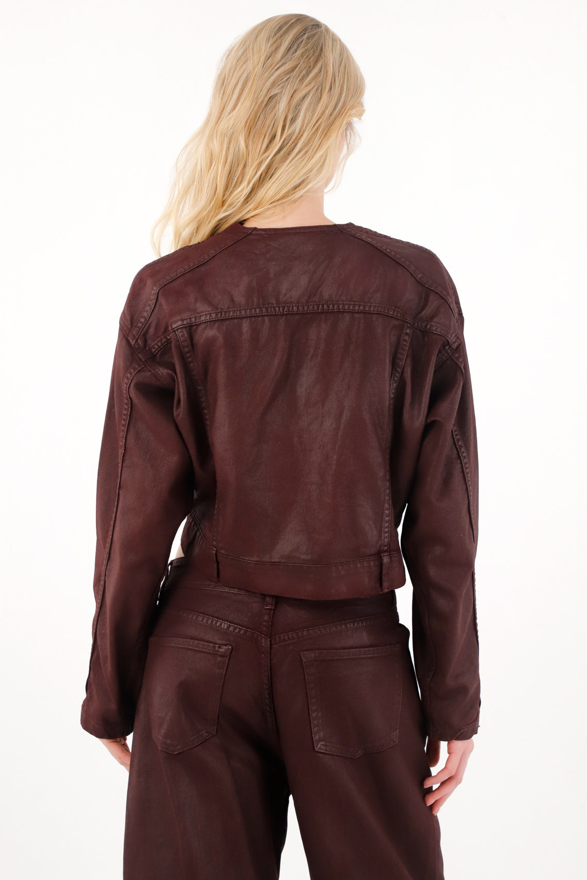 Women's red cropped coat with lapels – TNS